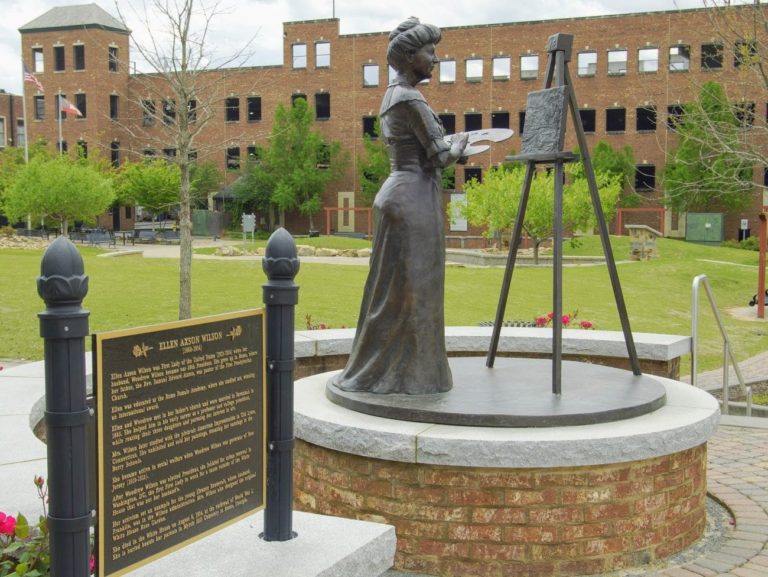 Unique Historical Tour of Broad Street In Rome, Georgia