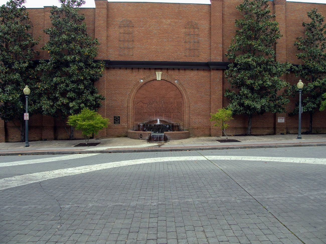 Unique Historical Tour of Broad Street In Rome, Georgia