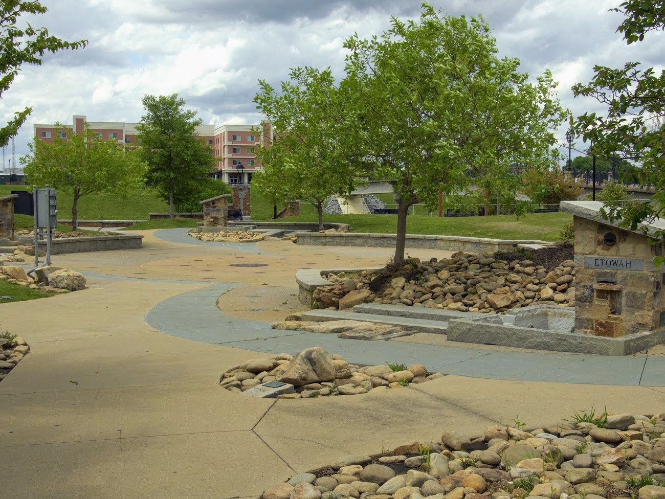 Unique Historical Tour of Broad Street In Rome, Georgia